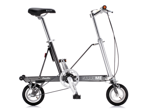 雙速的Carryme DS內建高效率「SpeedDrive」變速系統，讓您輕易的用後腳跟一蹬，就可以輕鬆地完成變速。